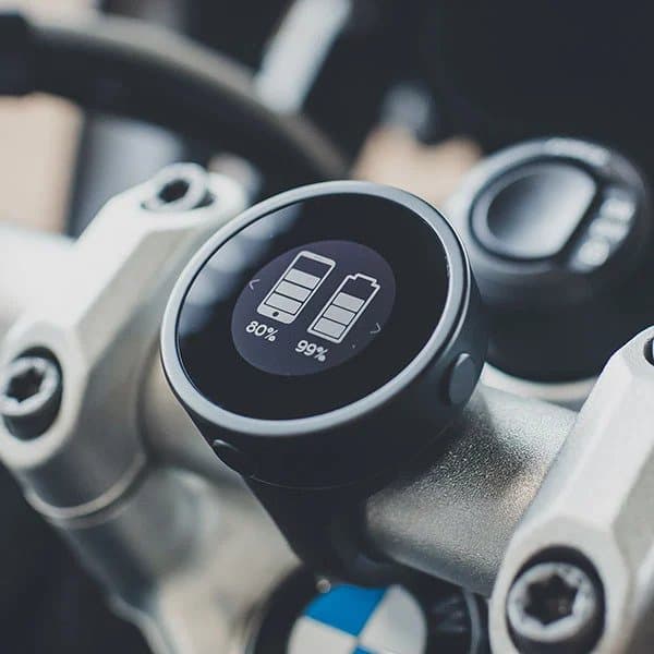 Motorcycle GPS Speedometer - Beeline Moto Review - Rider UK